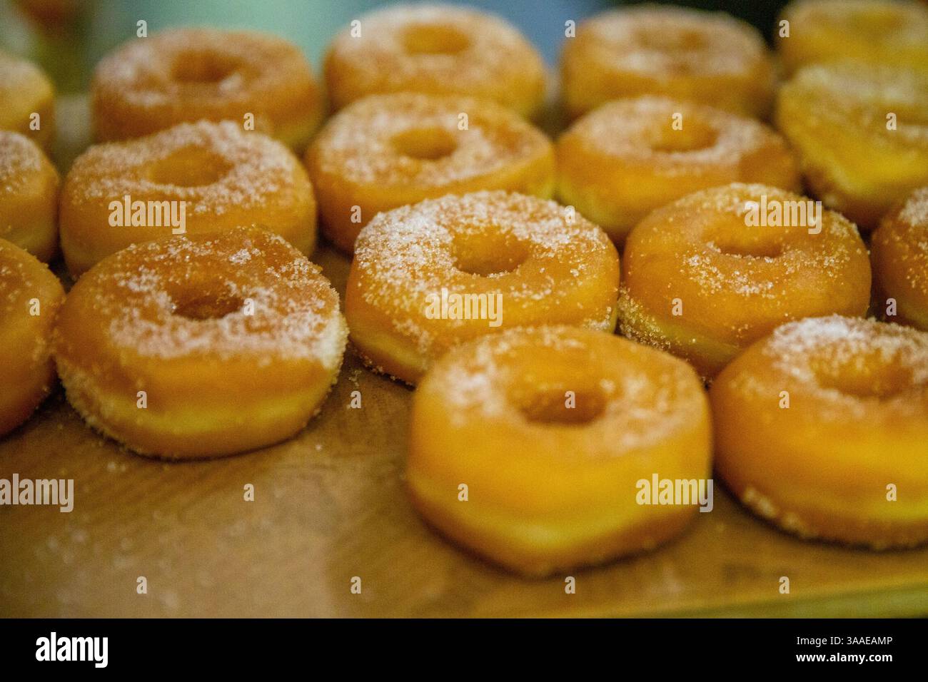 Sugar dusted donuts hi-res stock photography and images - Alamy