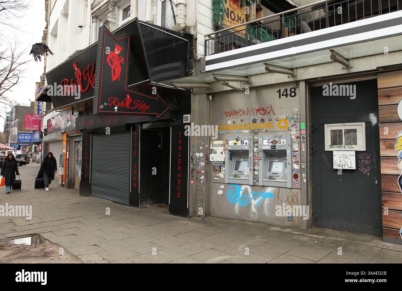 Die Tabledancebar Rote Katze auf der Reeperbahn. St. Pauli Hamburg ...