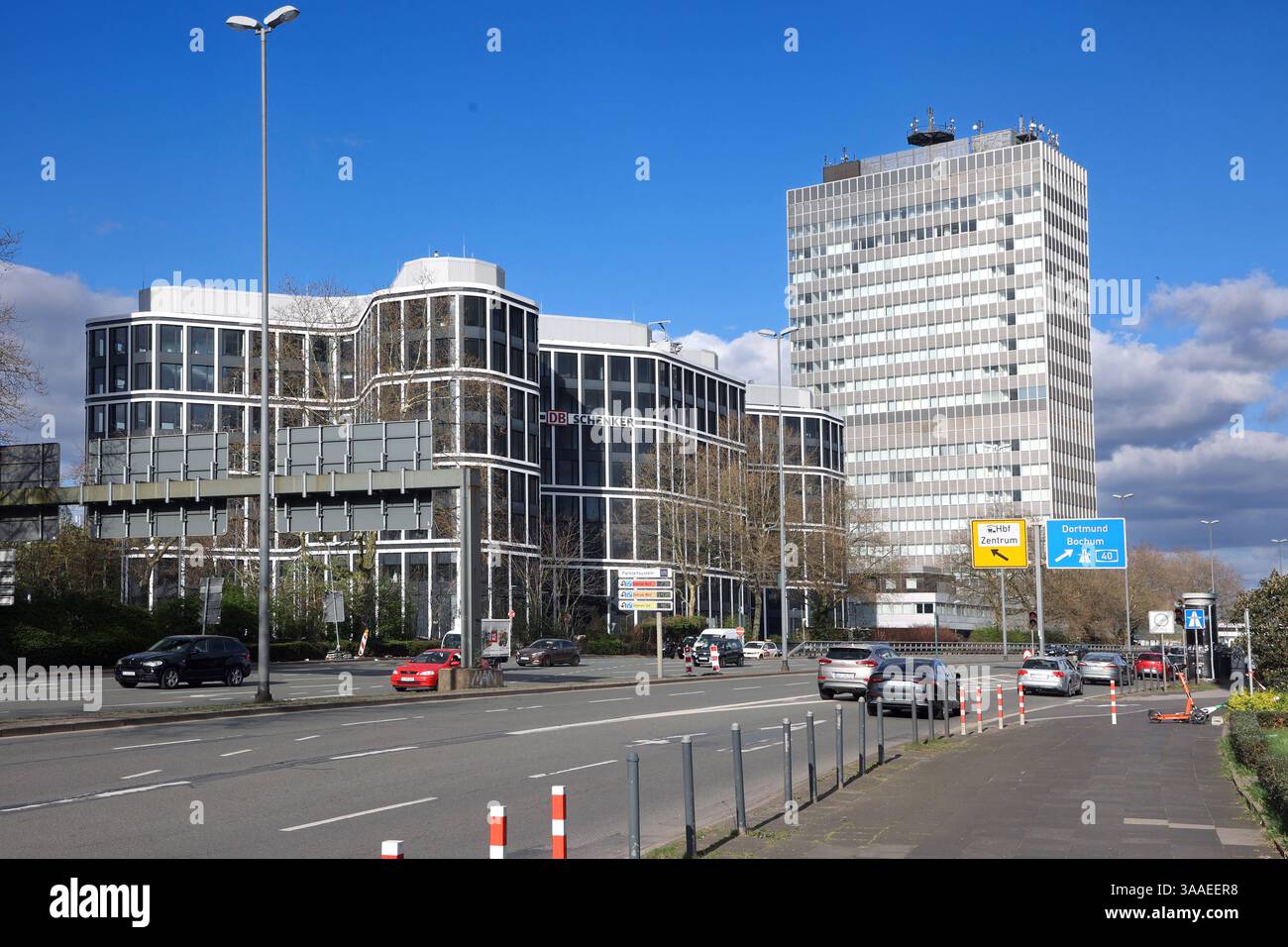 Wichtige Verkehrswege Stark frequentierte Straßen, die direkt in die ...