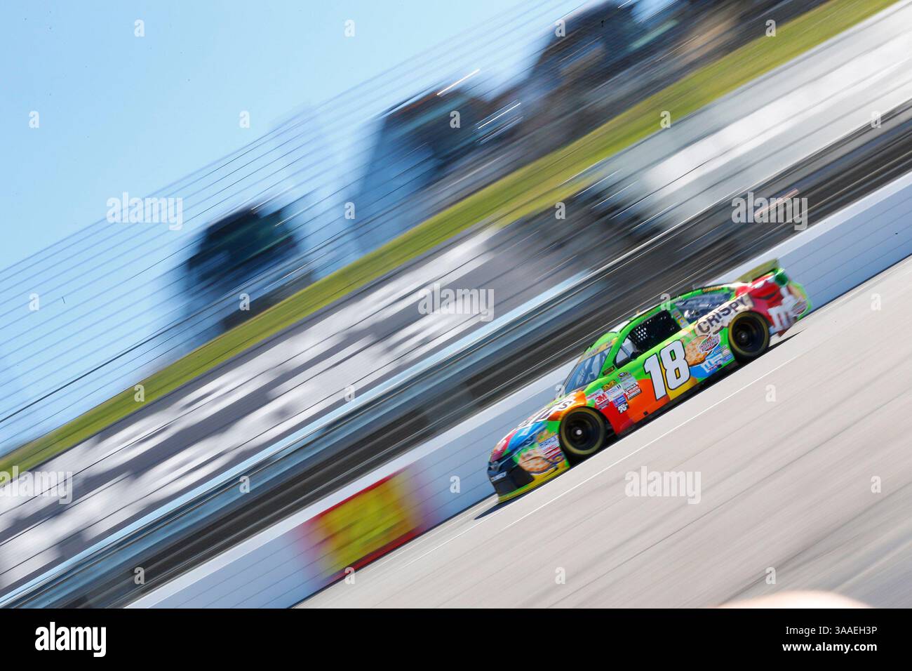 Kyle busch martinsville 2015 hi-res stock photography and images - Alamy