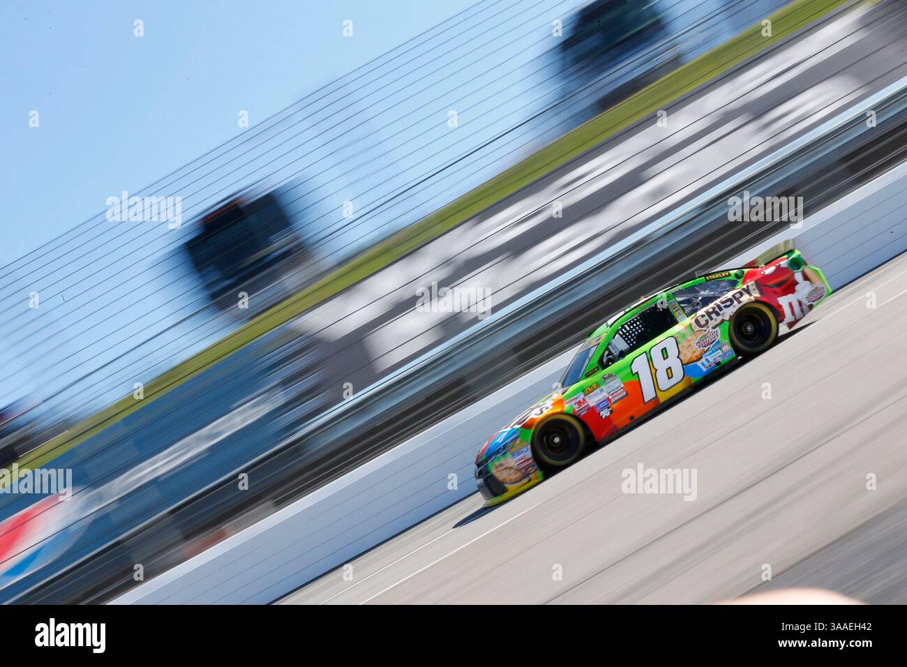 Kyle busch martinsville 2015 hi-res stock photography and images - Alamy