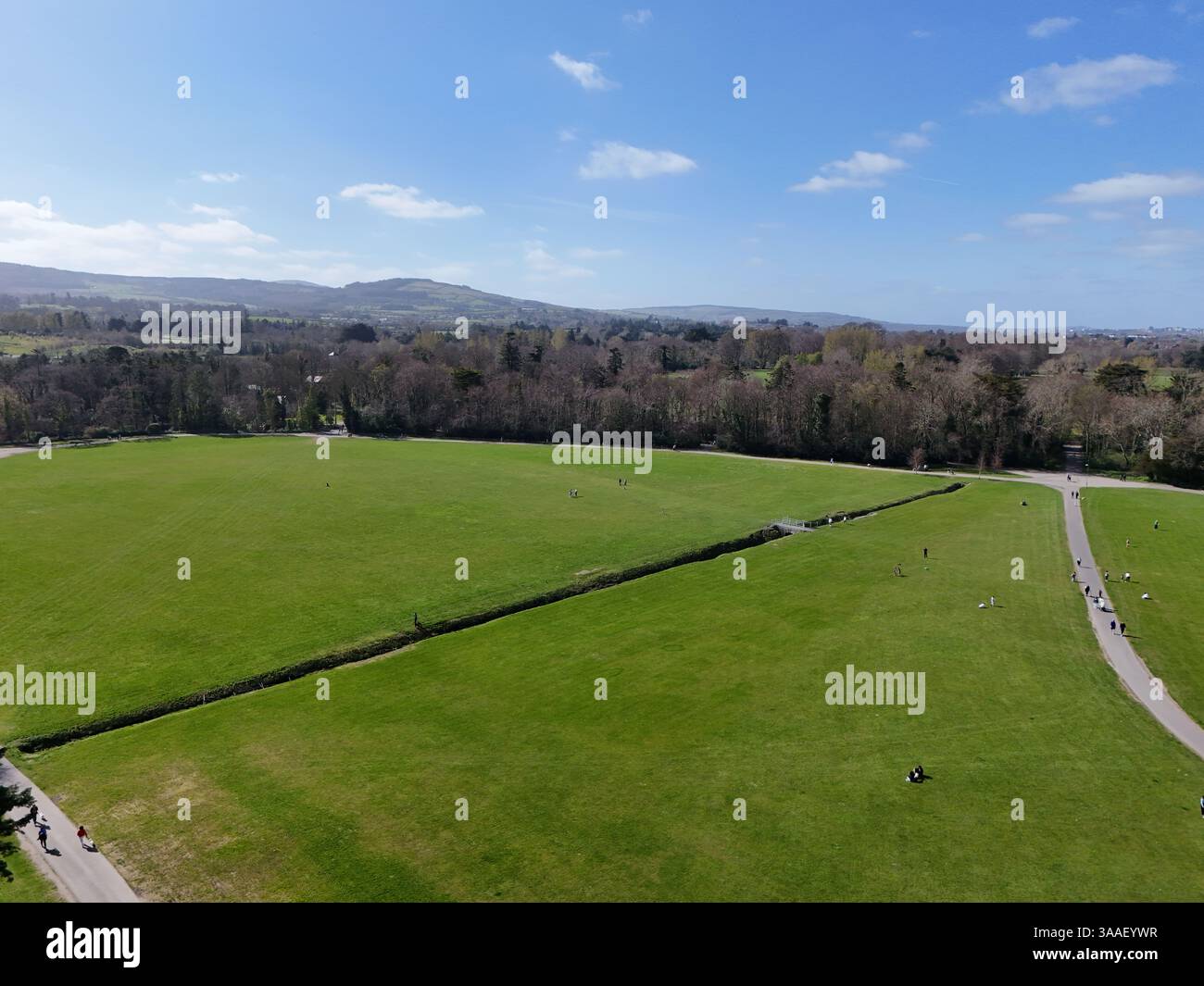 Garden ha ha wall hi-res stock photography and images - Alamy