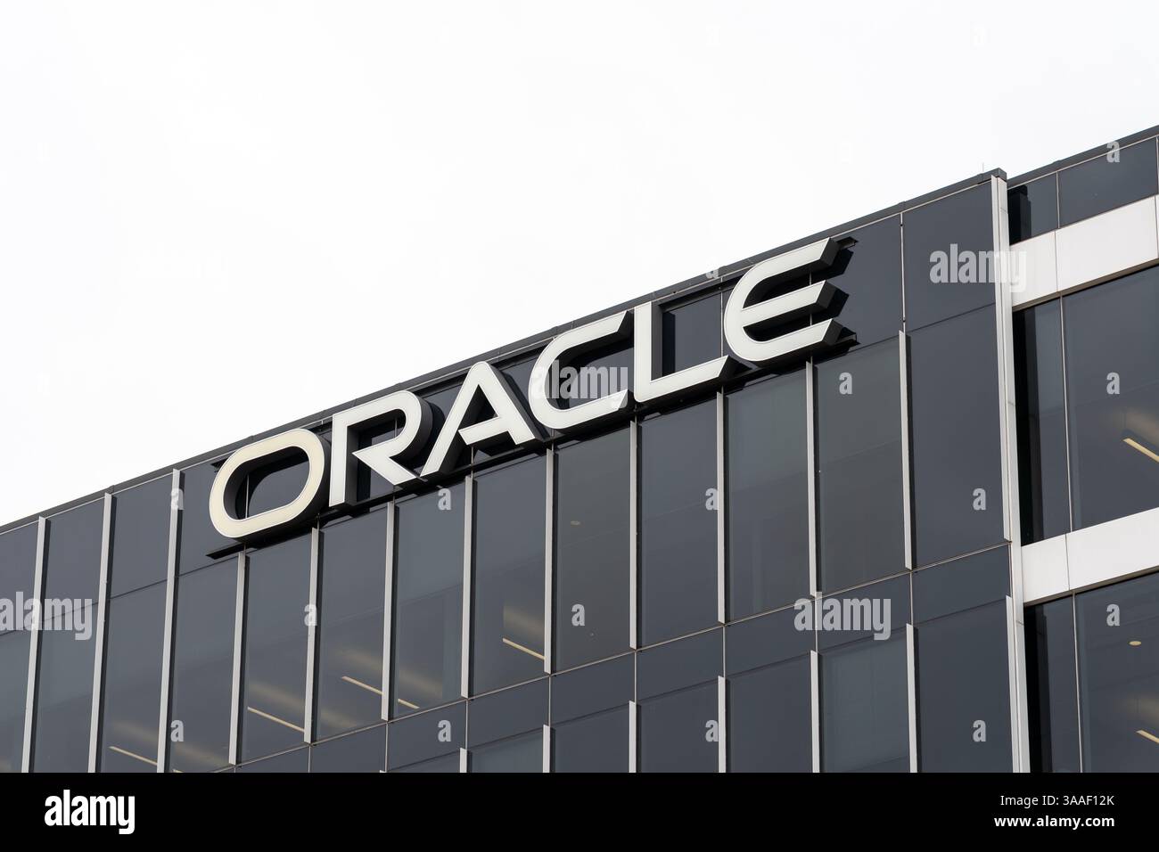 Oracle logo headquarters texas hi-res stock photography and images - Alamy