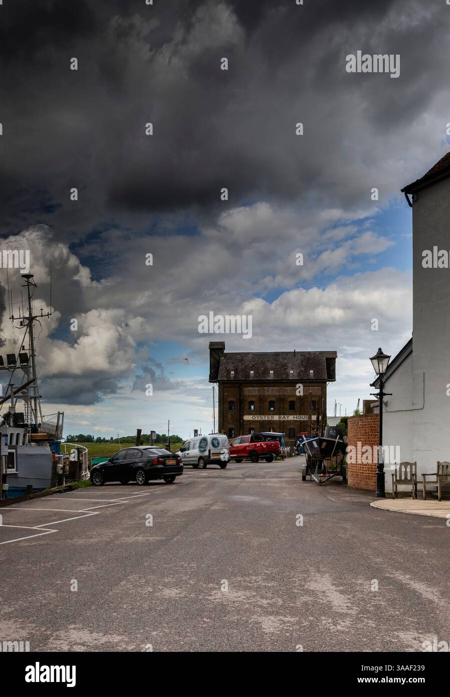 Standard quay faversham hi-res stock photography and images - Alamy