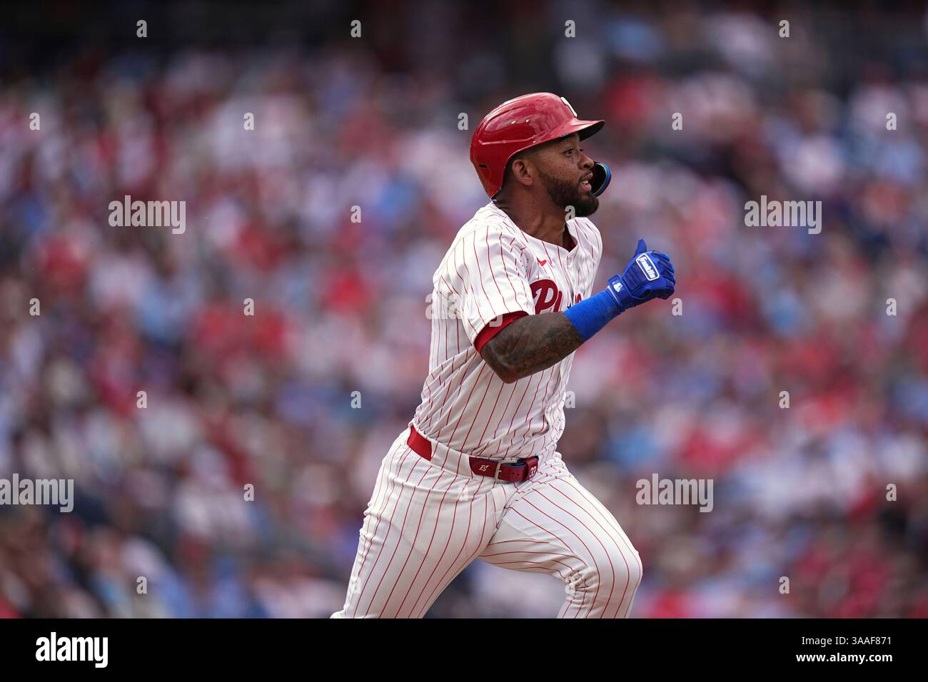 Philadelphia Phillies' Edmundo Sosa in action during a baseball game ...