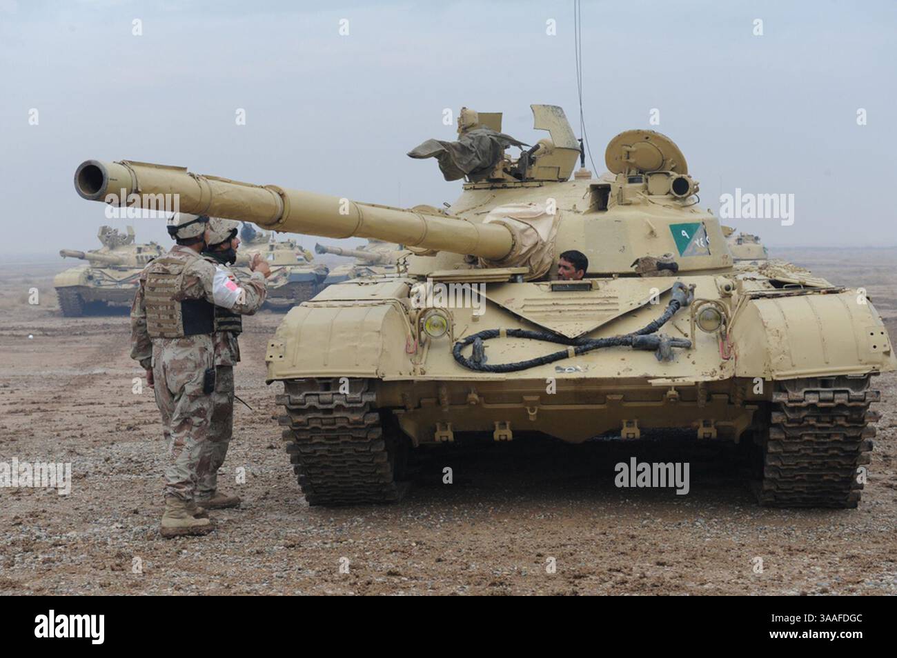 Iraqi Tank training Stock Photo - Alamy
