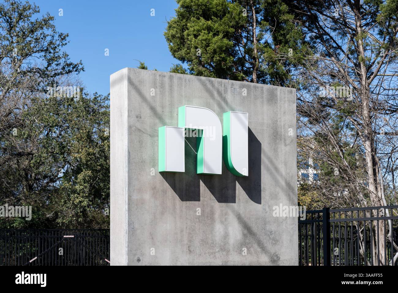 Logo signage headquarters virtual hi-res stock photography and images ...