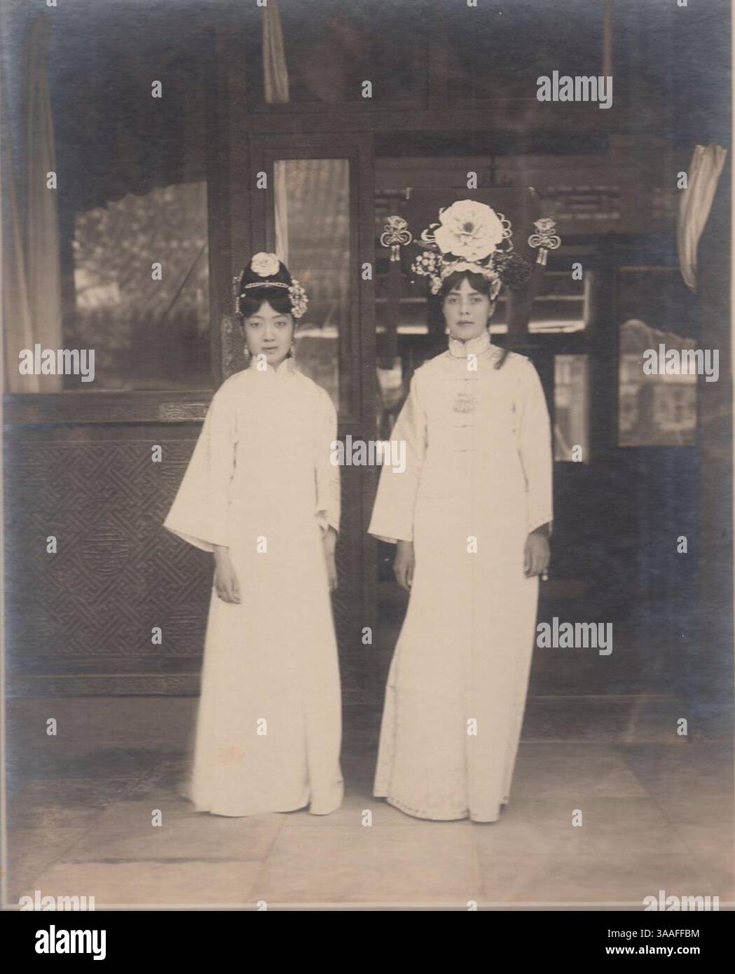 Isabel ingram with empress wanrong of china, 1922,1924, forbidden city ...
