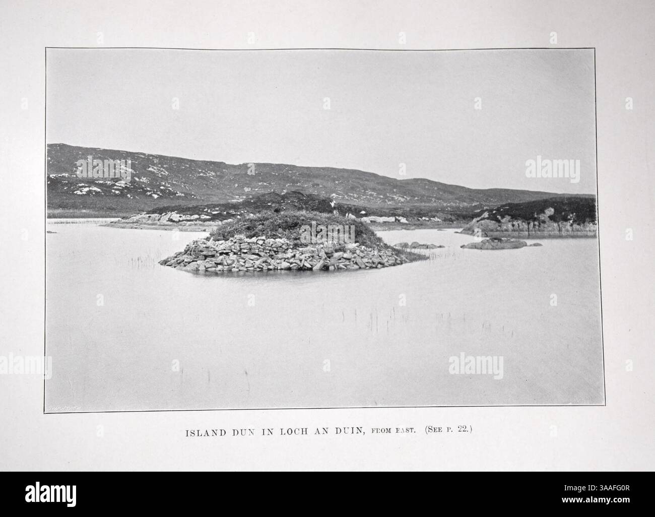 Island Dun in Loch an Duin Beveridge 1903 Stock Photo - Alamy