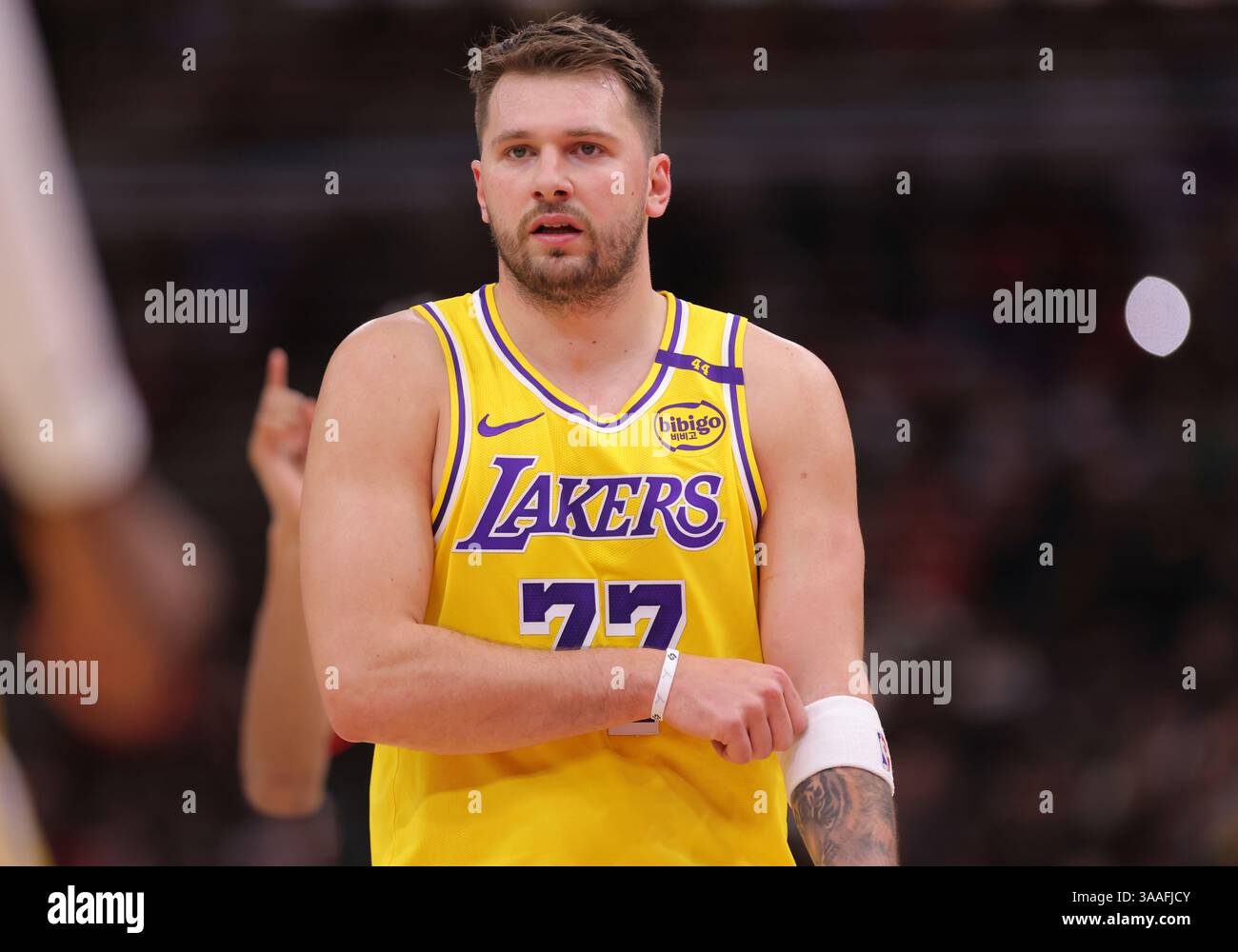 CHICAGO, IL - MARCH 27: Luka Doncic #77 of the Los Angeles Lakers looks ...