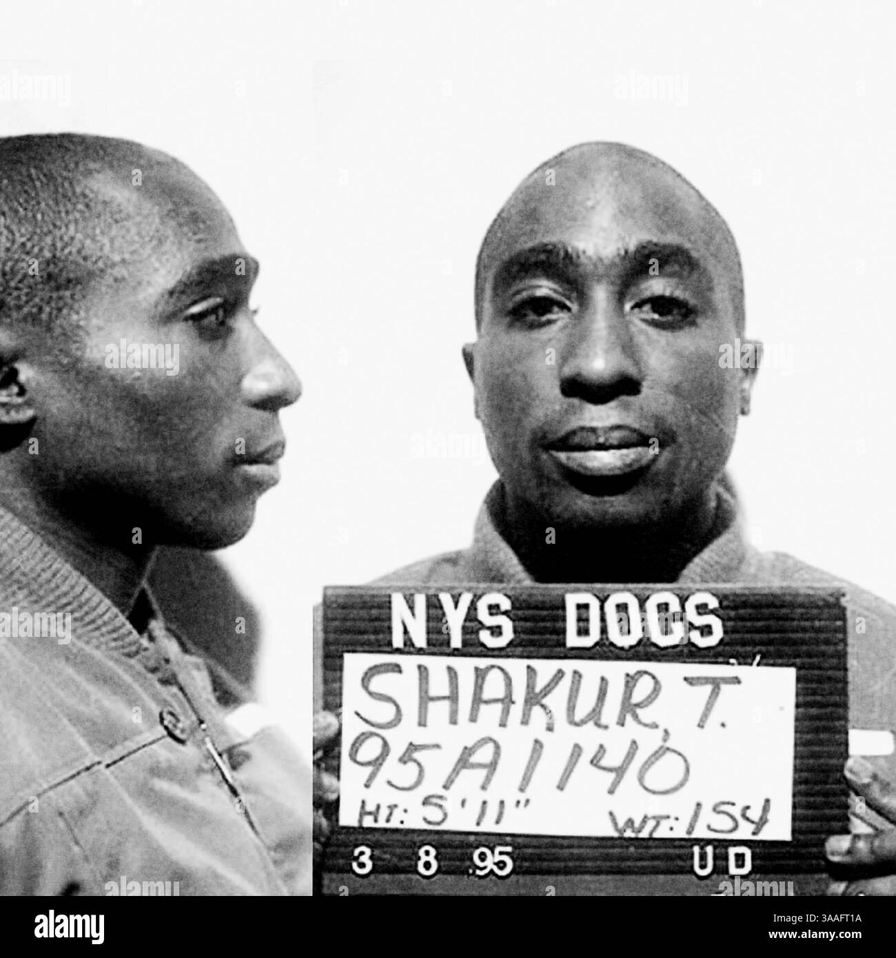 1995 , 8 march, USA : The celebrated singer TUPAC SHAKUR ( Lesane ...