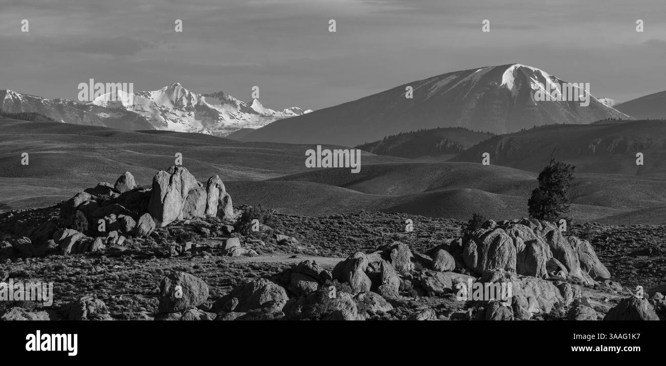 Life in mountains Black and White Stock Photos & Images - Alamy