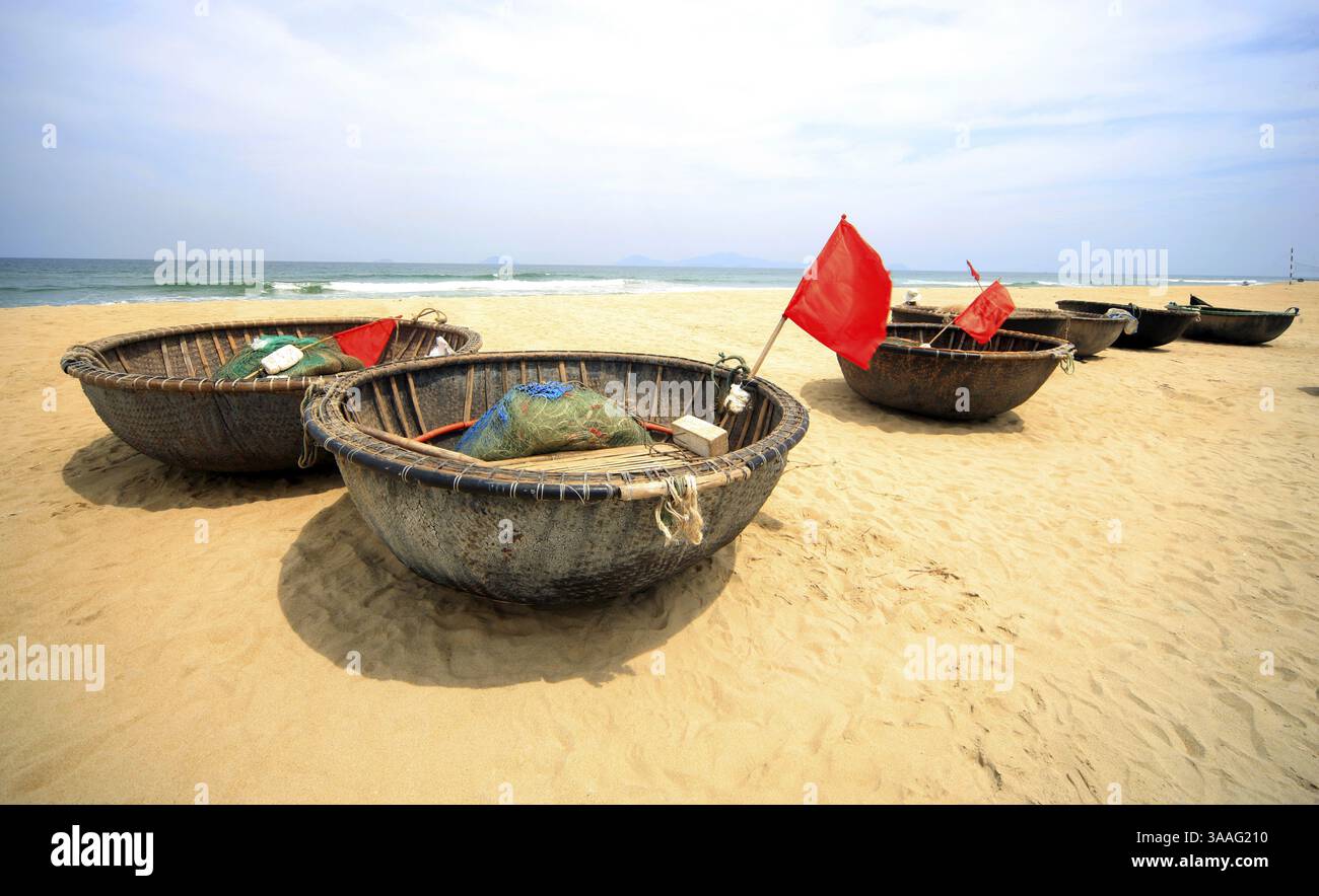 Traditional Boats at the Beach, Hoi An, Vietnam, Asia Stock Photo - Alamy