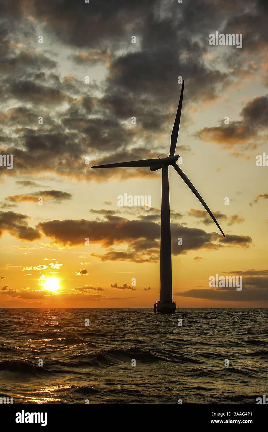 Offshore wind farm Stock Photo - Alamy