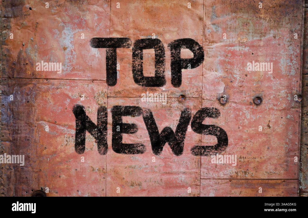 News announcements hi-res stock photography and images - Alamy