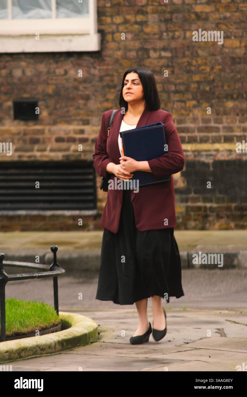 Labour council uk 2025 hi-res stock photography and images - Alamy