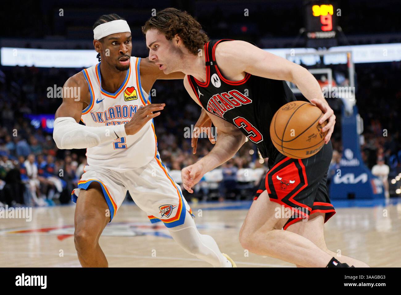 Chicago Bulls guard Josh Giddey (3) drives against Oklahoma City ...