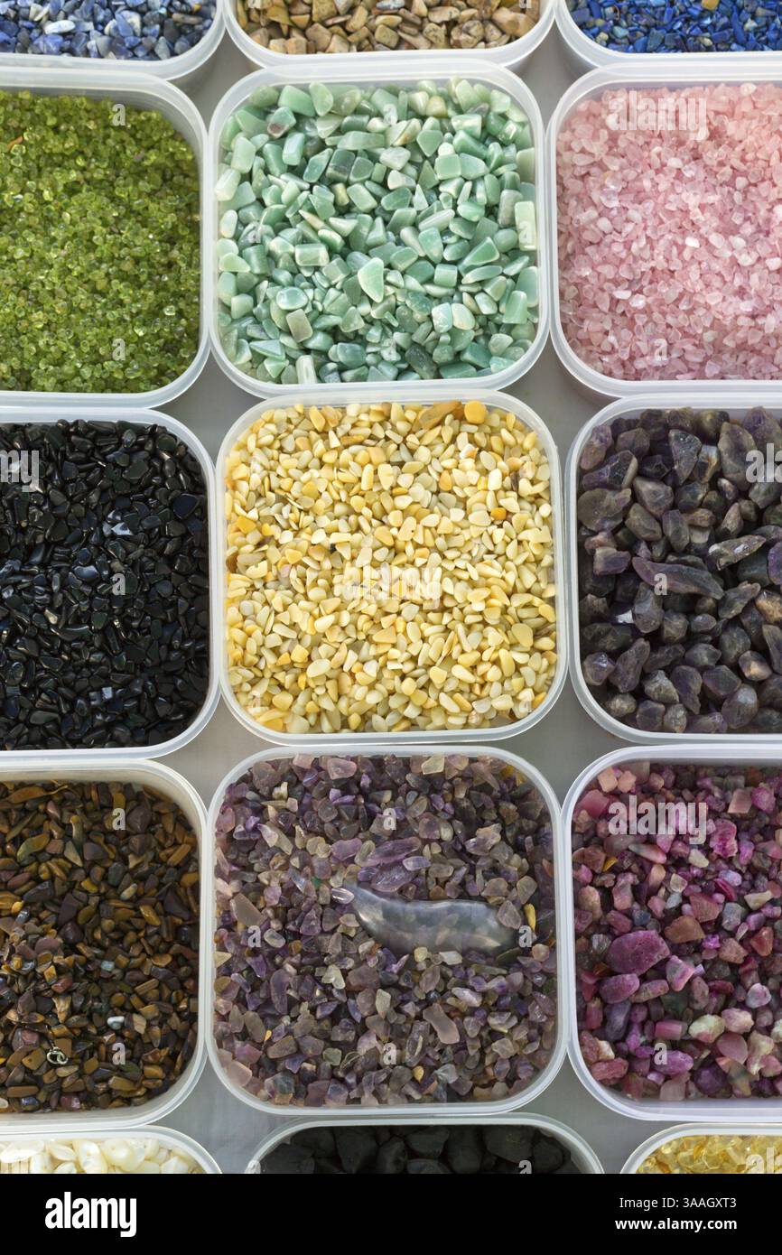 Gems and precious stones hi-res stock photography and images - Alamy