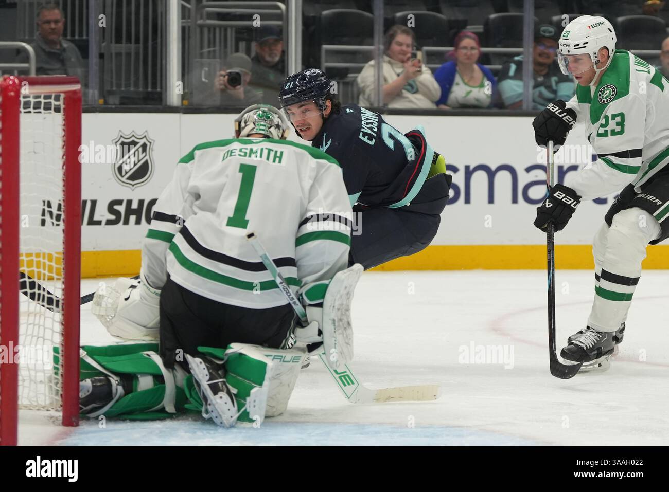 Seattle, Washington, USA. 31st March, 2025. Dallas Stars goaltender ...