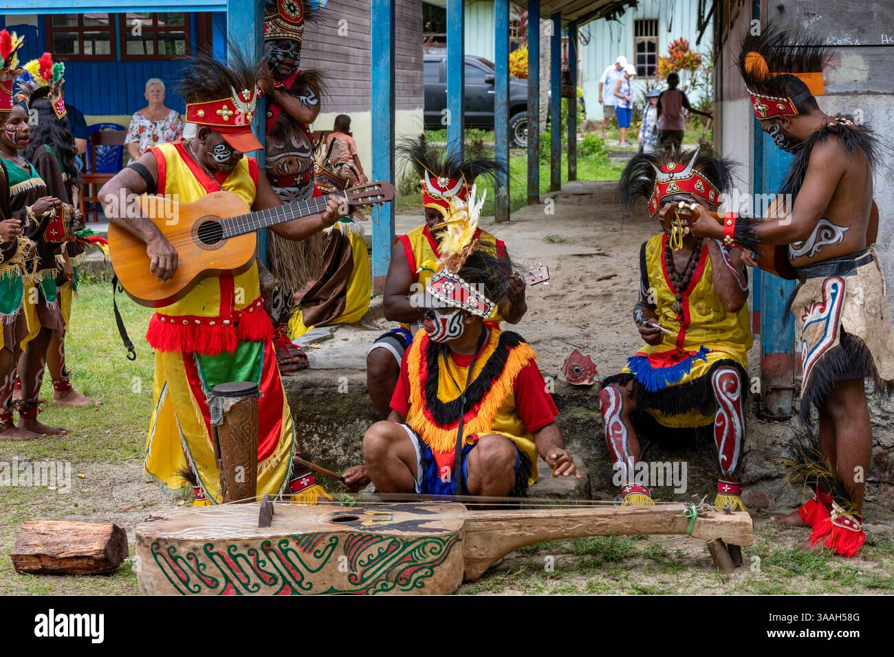 Welcome Band at Kwatisore, West Papua, Indonesia Stock Photo - Alamy