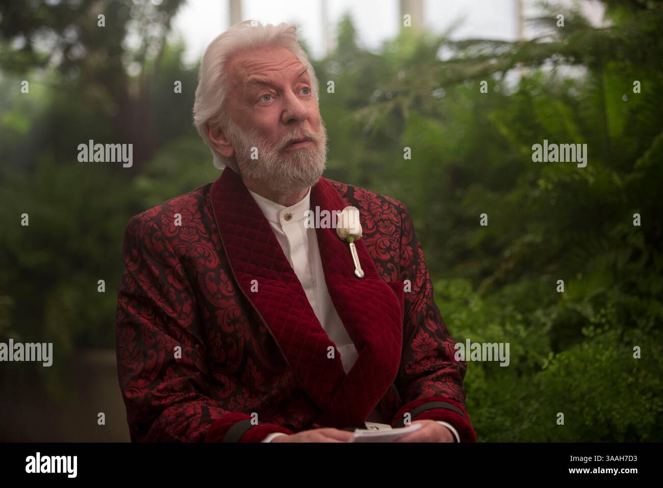 Donald sutherland the hunger games snow hi-res stock photography and ...