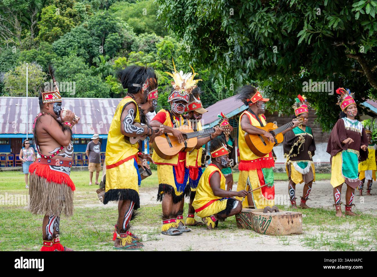 Welcome Band at Kwatisore, West Papua, Indonesia Stock Photo - Alamy