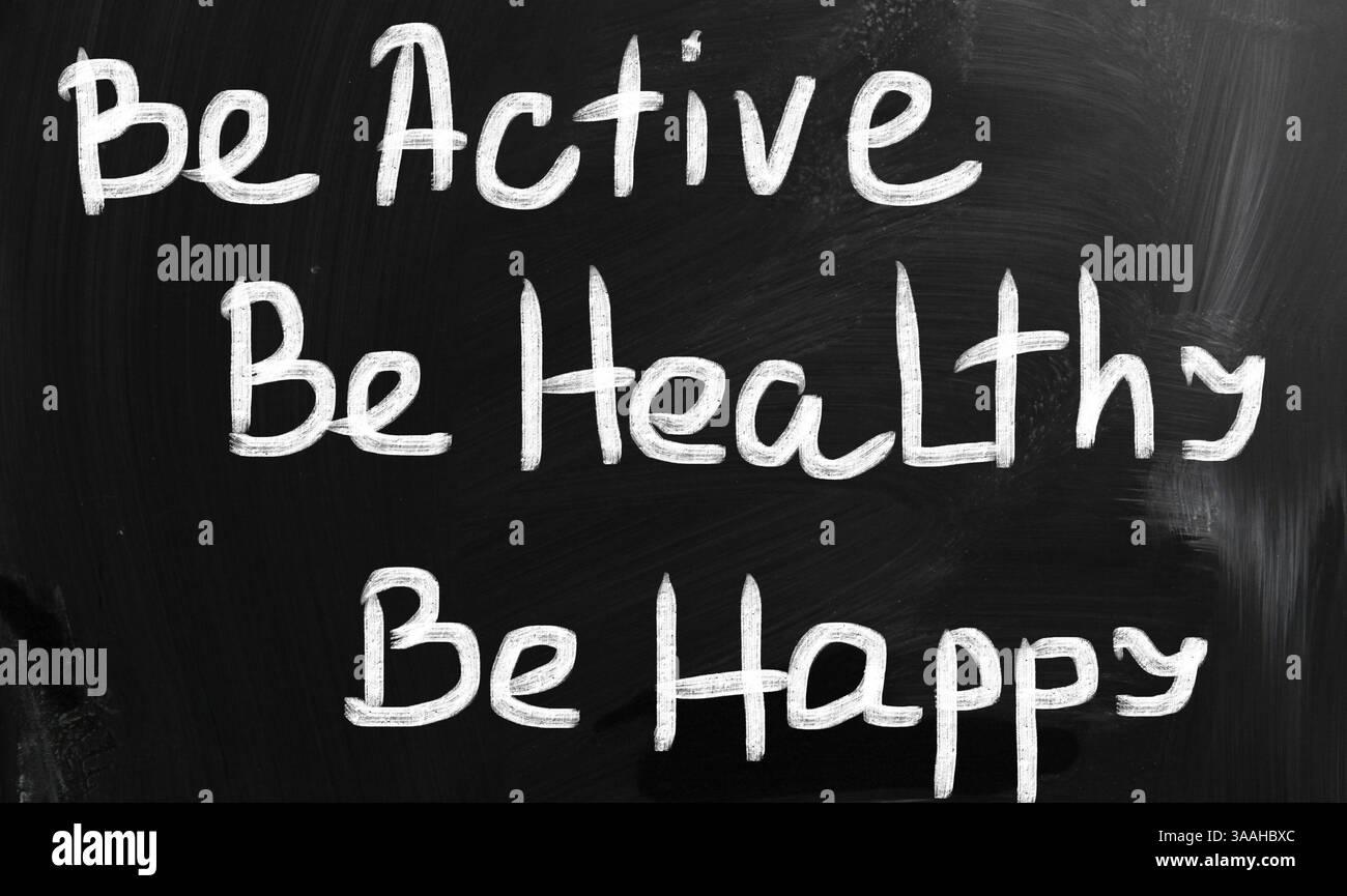 Health concept handwritten with chalk on a blackboard Stock Photo - Alamy