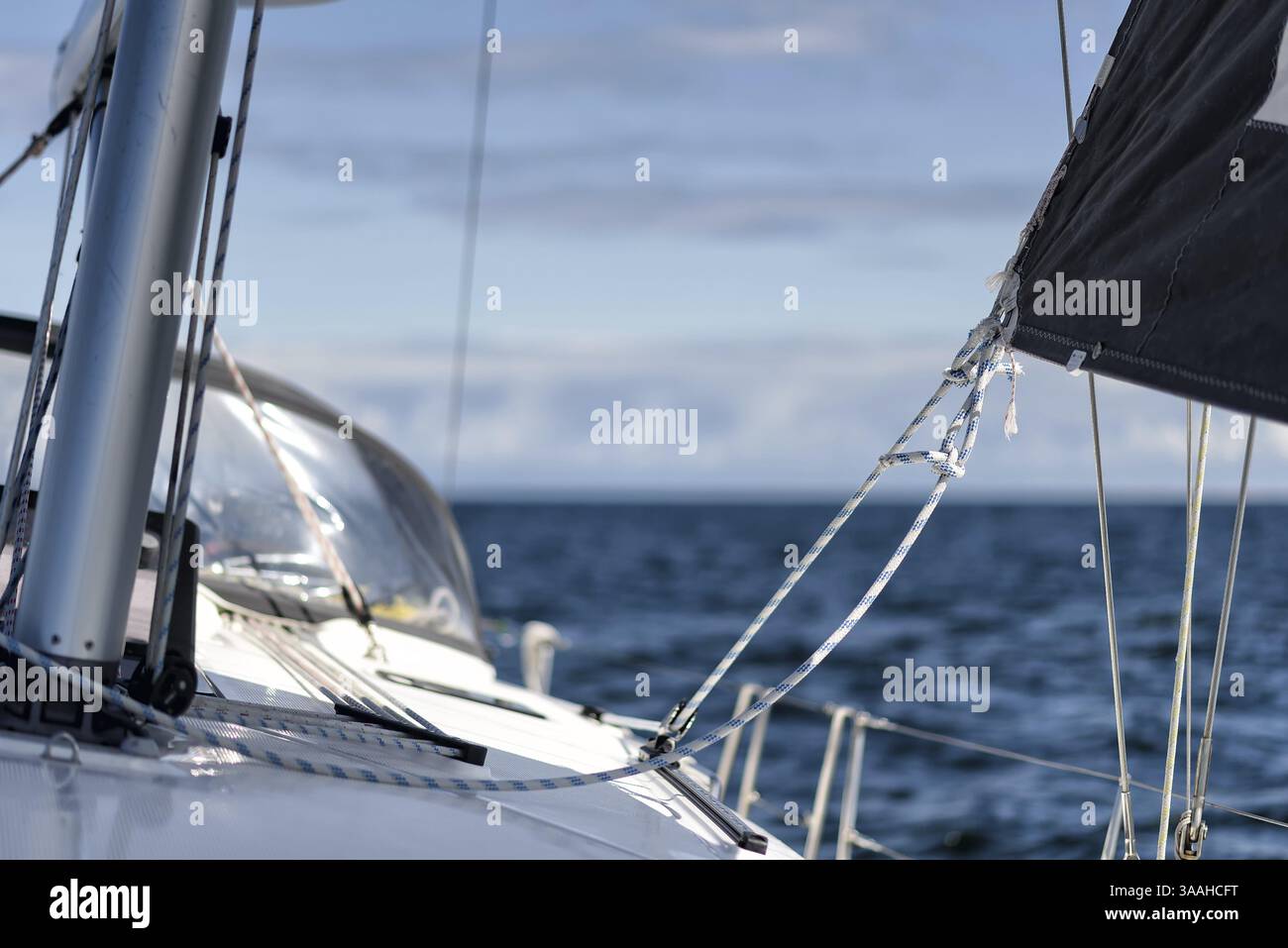 Sailing on a sailing yacht on the ocean Stock Photo - Alamy