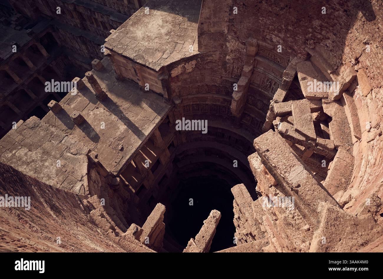 Rani Ki Vav temple and Stepwell in Patan city, India Stock Photo - Alamy