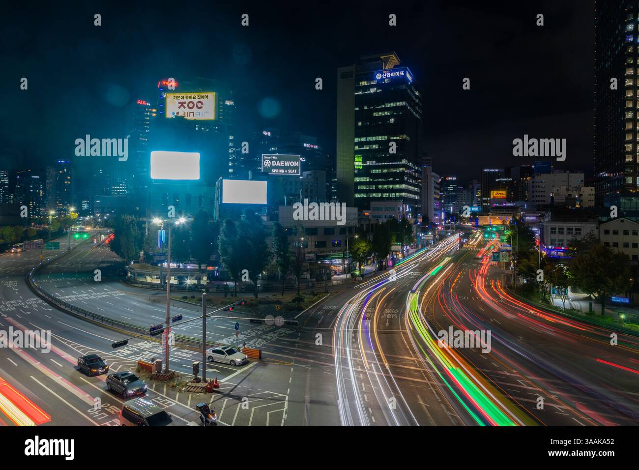 Skygarden Seoullo 7017, is an elevated linear park in Seoul built atop ...