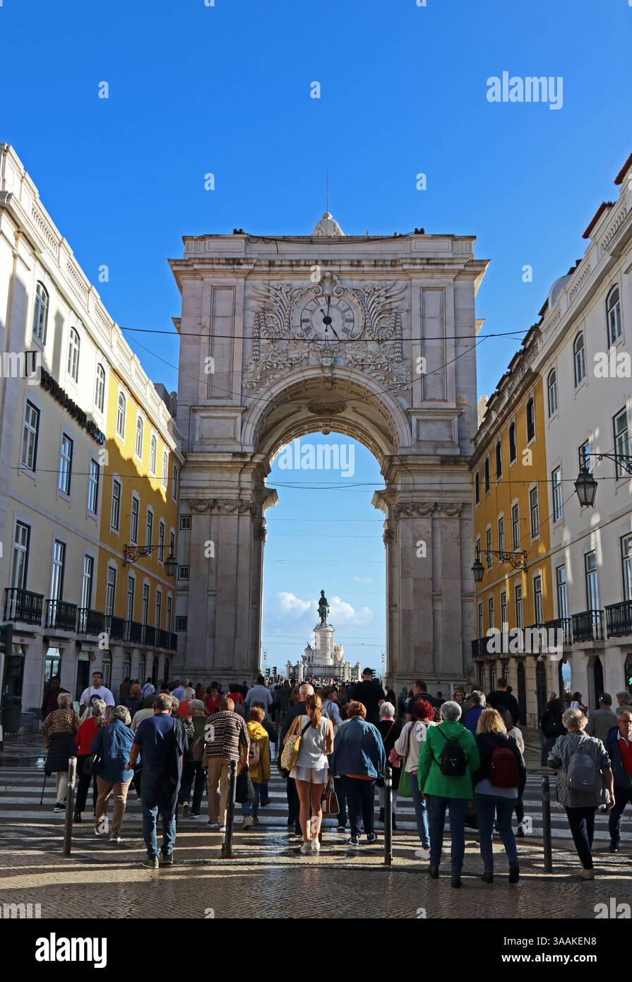 Arco comércio rua augusta hi-res stock photography and images - Alamy
