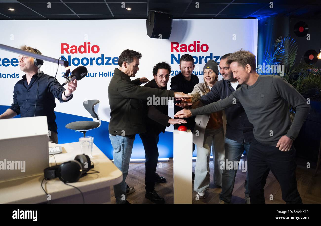 HILVERSUM - Vlnr: Silvan Stoet, Jeroen van de Boom, Nielson, Sven ...