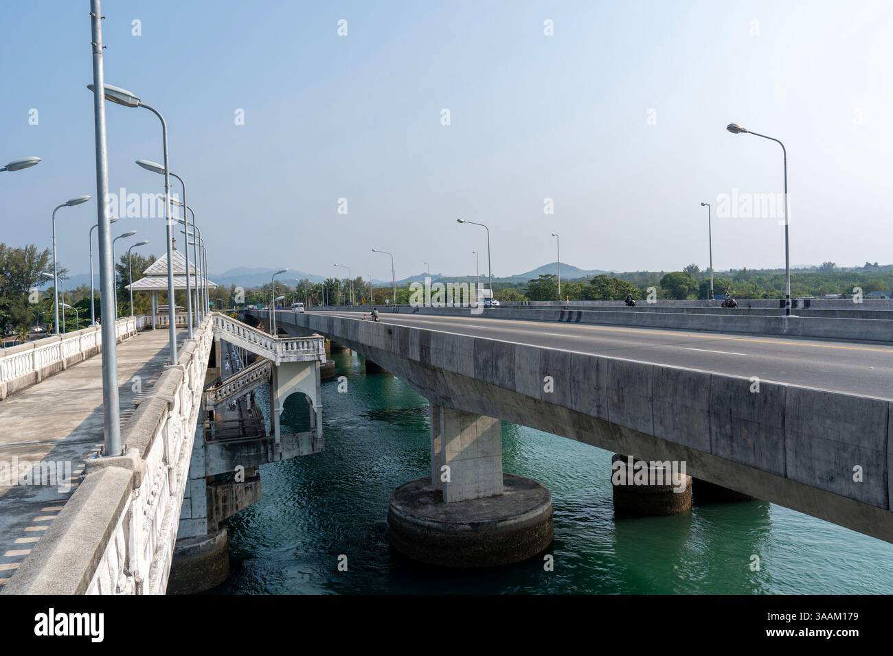 Sarasin Bridge is bridge connecting Phuket Island with mainland ...