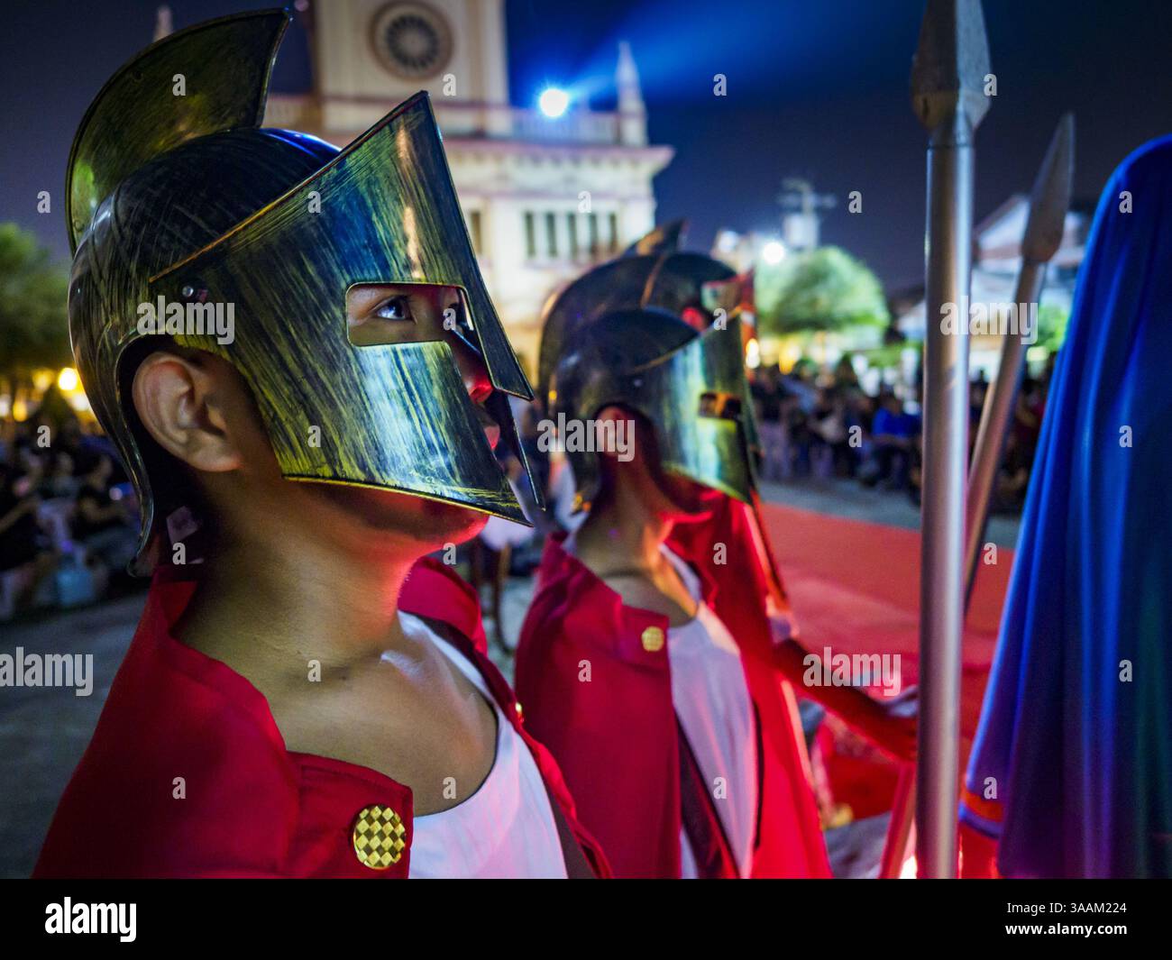 Soldiers at the crucifixion hi-res stock photography and images - Alamy
