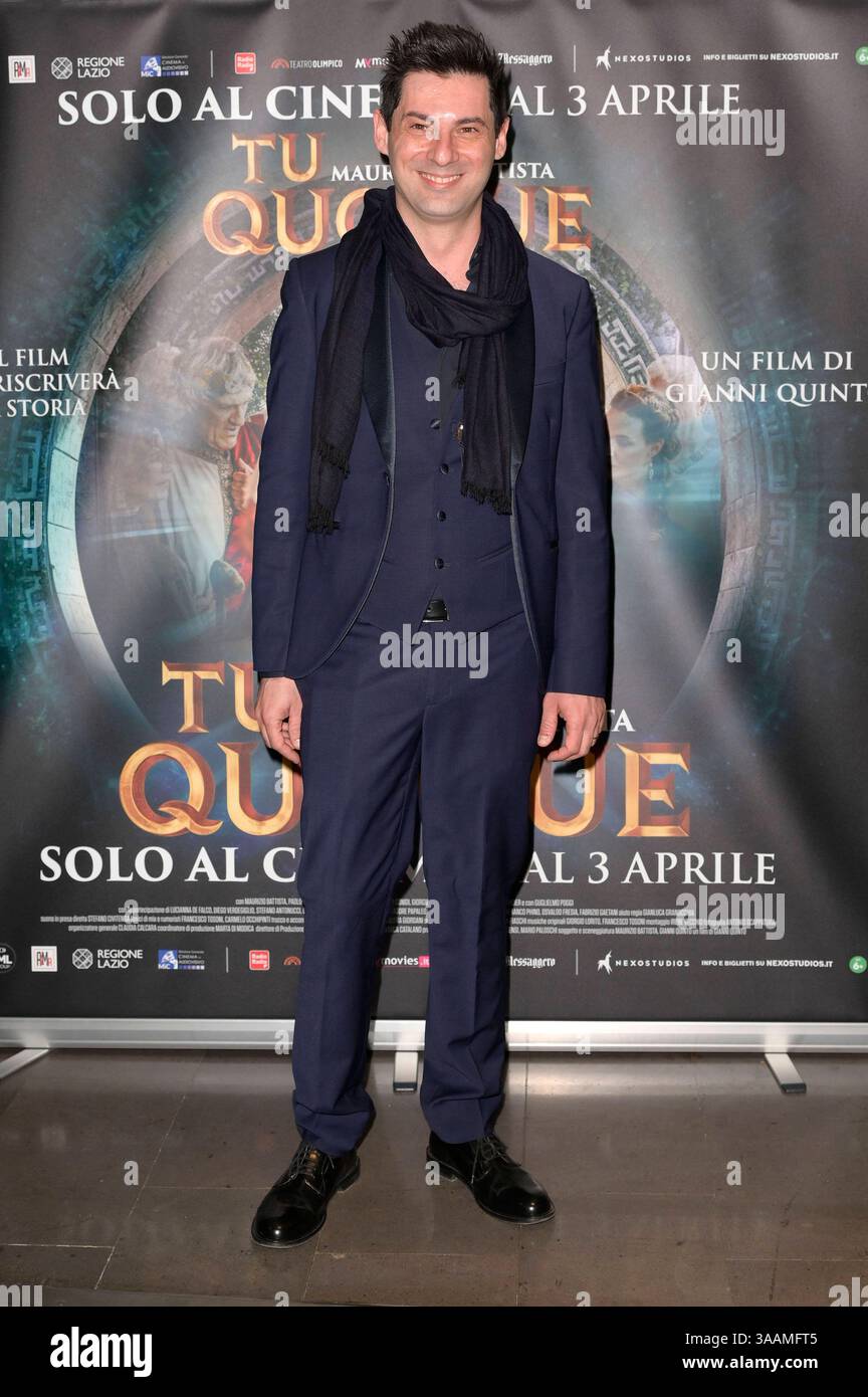 Gianni Quinto bei der Premiere des Kinofilms Tu quoque in Space Cinema ...