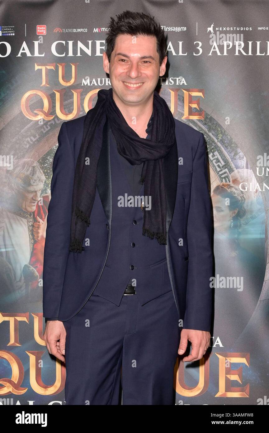 Gianni Quinto bei der Premiere des Kinofilms Tu quoque in Space Cinema ...