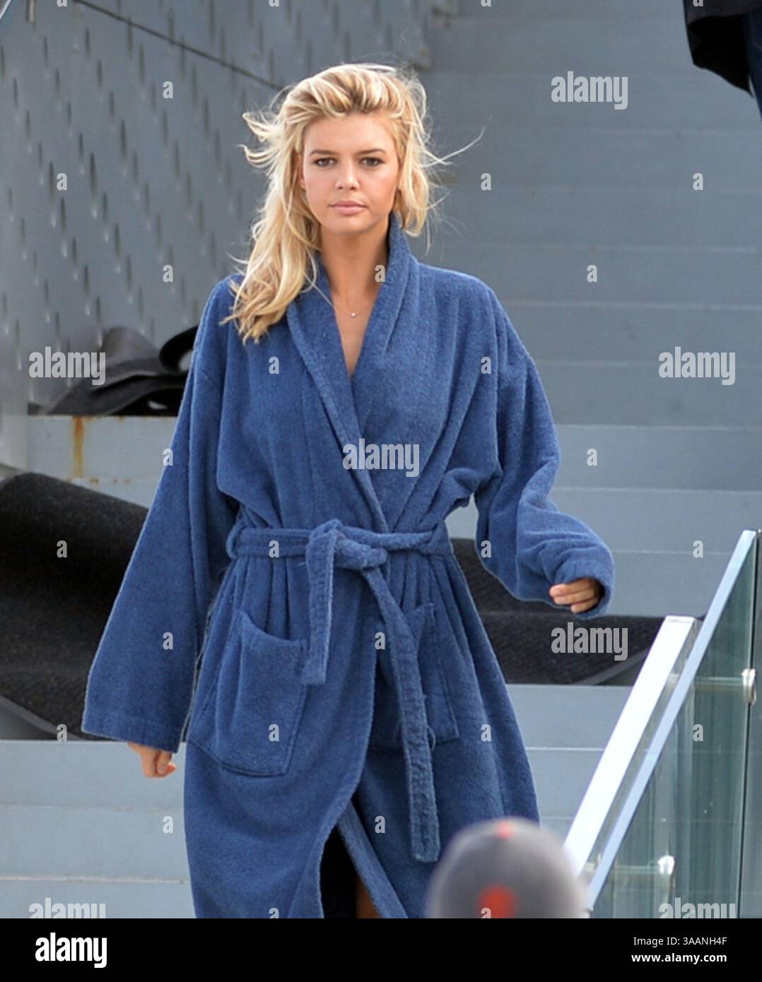 MIAMI BEACH, FL - MARCH 07: Actor's Zac Efron, Dwayne Johnson, and ...