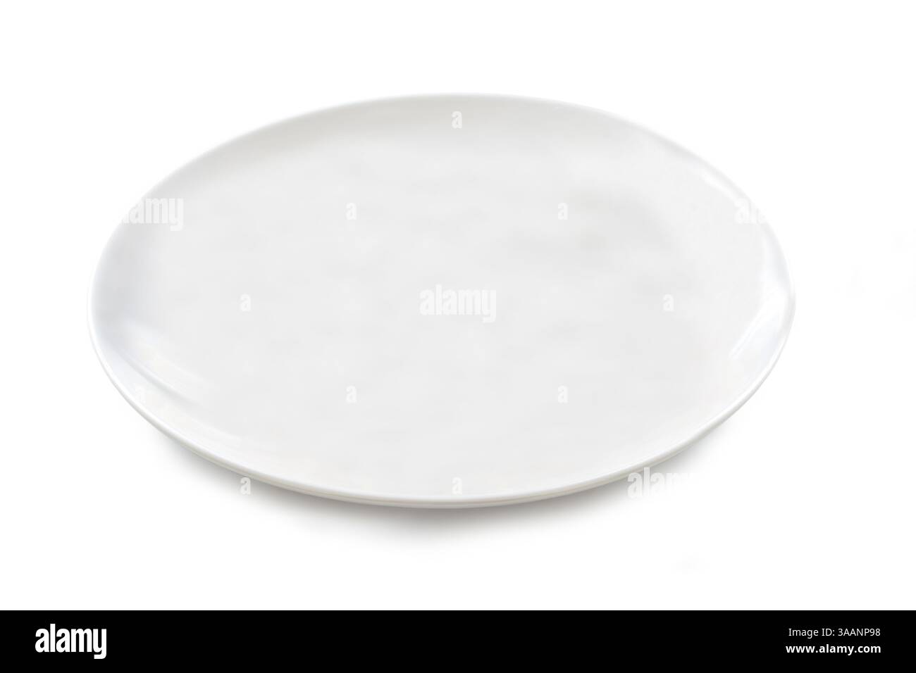 Plate, Front View of Empty Flat White Dish for Food – HQ Macro Close-Up ...