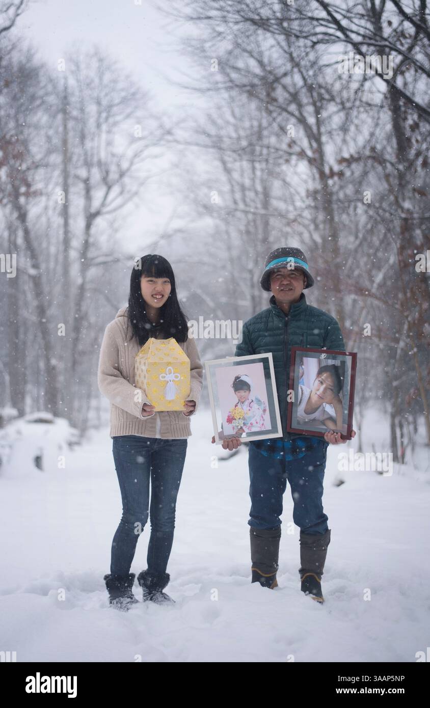 January 5, 2017 - Hakuba, Nagano, Japan - Family picture taken after Yuna's bones came back to ...