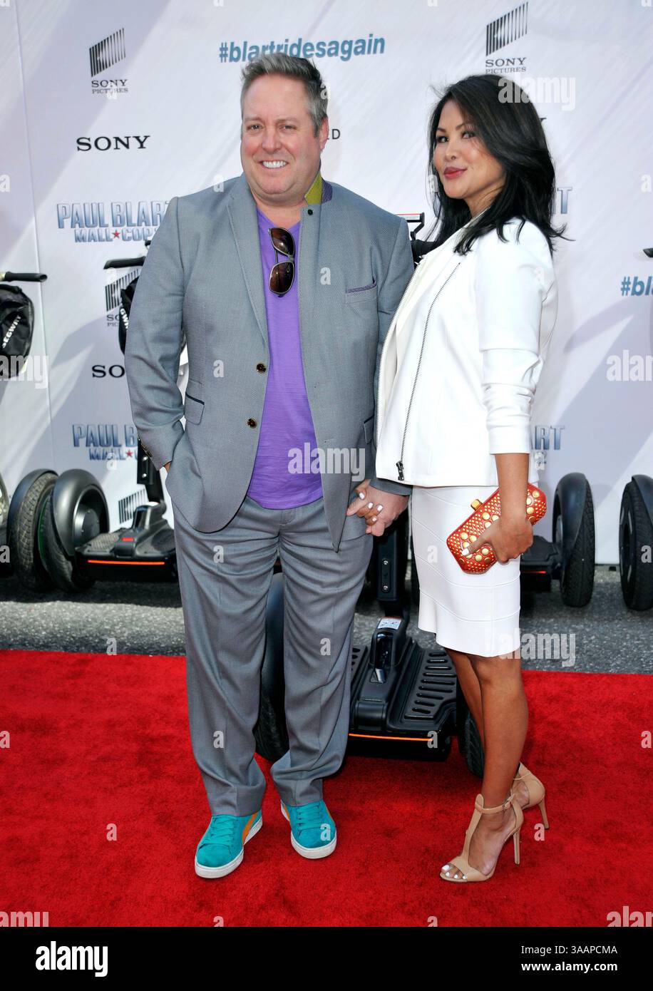 Gary Valentine at the premiere of 'Paul Blart: Mall Cop 2' at AMC Loews ...