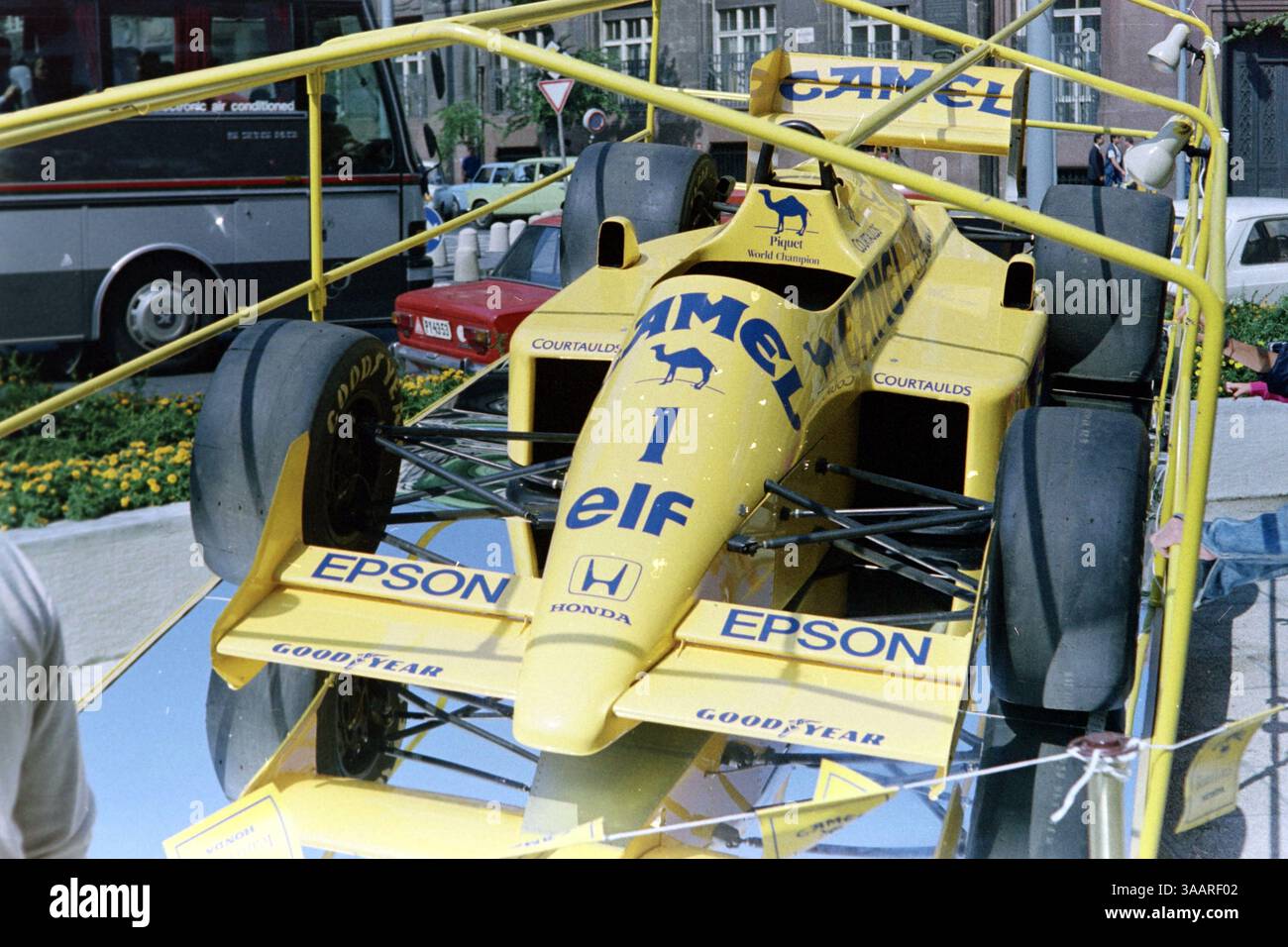 Lotus 99t hi-res stock photography and images - Alamy