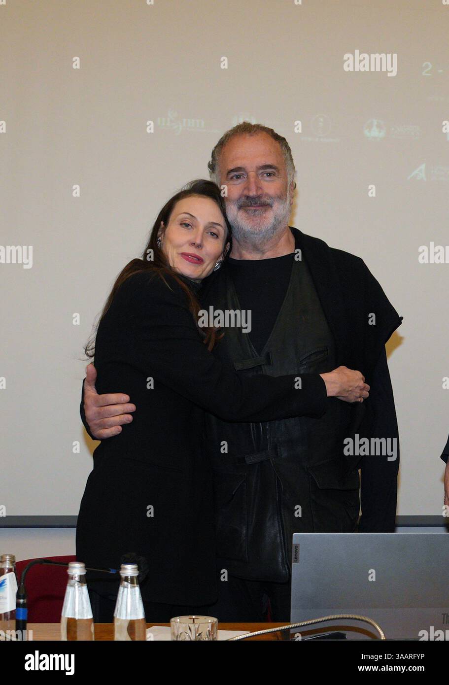 Presentation of Fabrizio Ferri's installation Breath Taking with Susan ...
