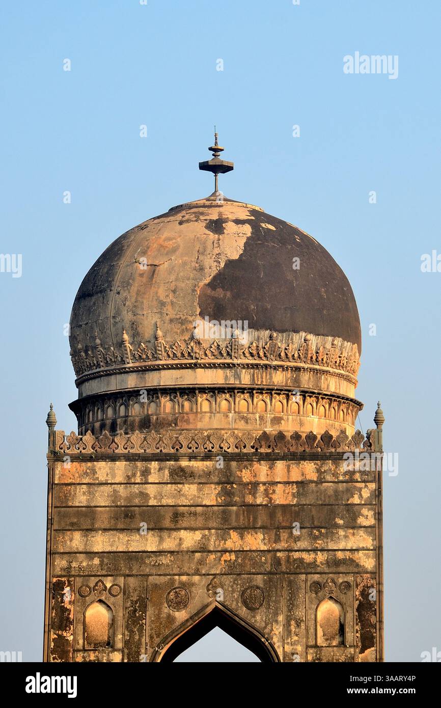 Barid Shahi Park, is a complex of the tombs of the Barid Shahi dynasty ...