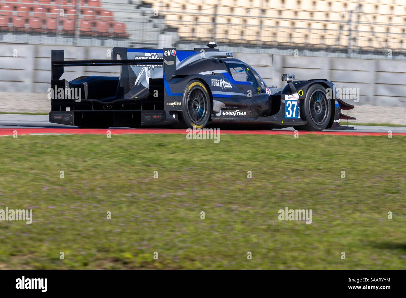 Barcelona, Spain. 31st Mar, 2025. #37 CLX - Pure Rxcing (LTU) Oreca 07 ...