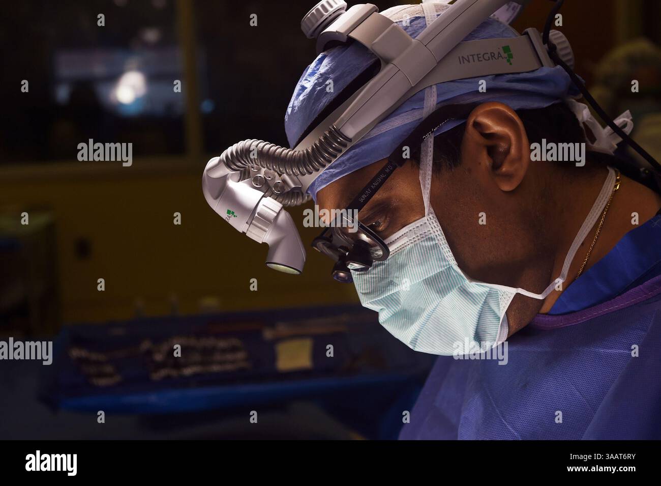 Pediatric heart surgery center hi-res stock photography and images - Alamy