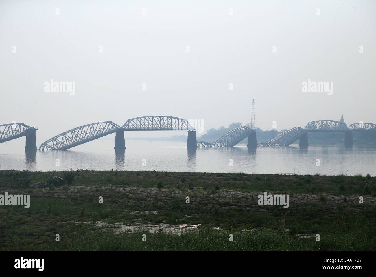 Mandalay. 1st Apr, 2025. This photo taken on April 1, 2025 shows the ...