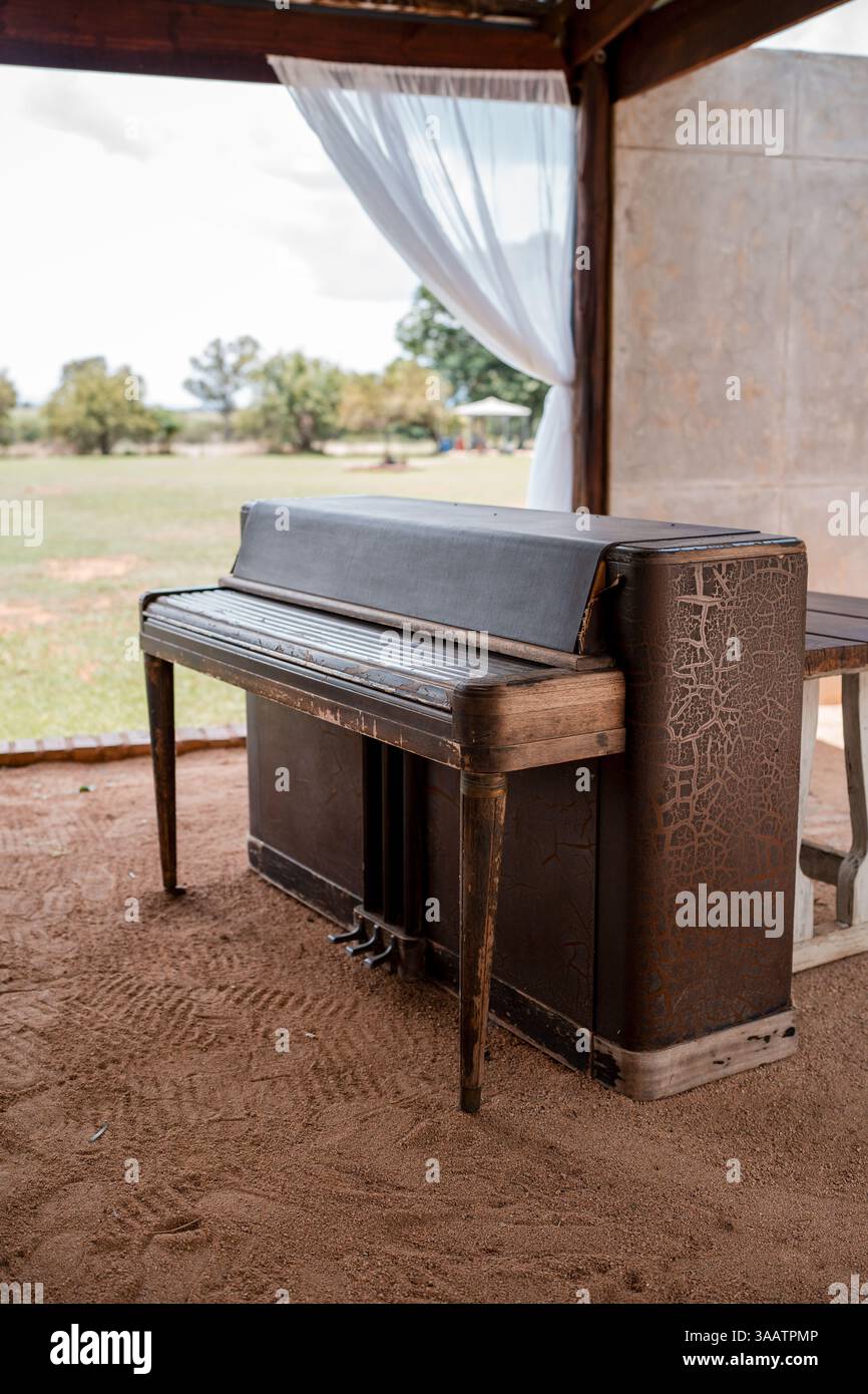 Old piano stands in hi-res stock photography and images - Alamy