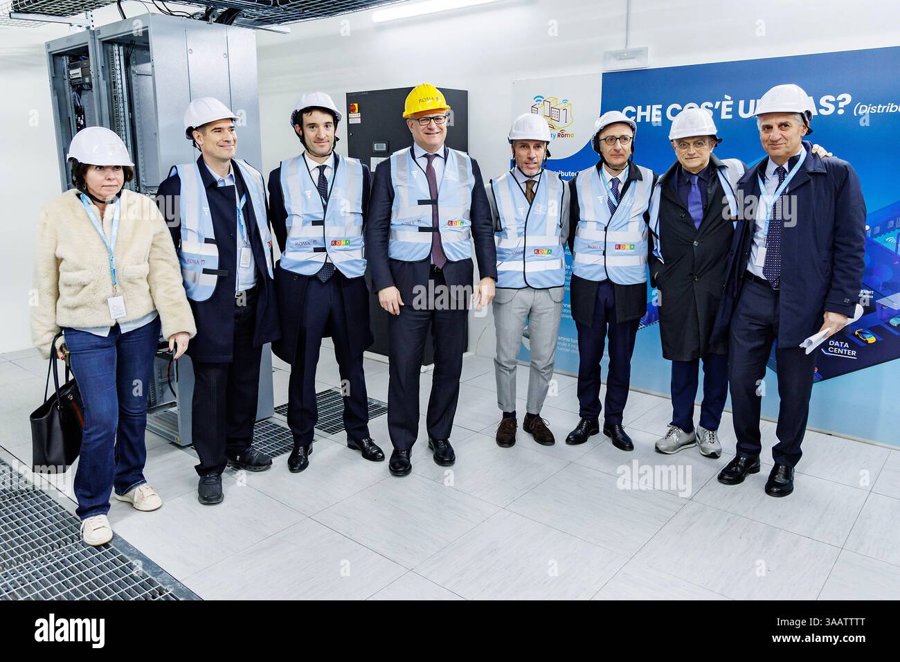Roma, Italia. 01st Apr, 2025. Il sindaco Roberto Gualtieri con i ...