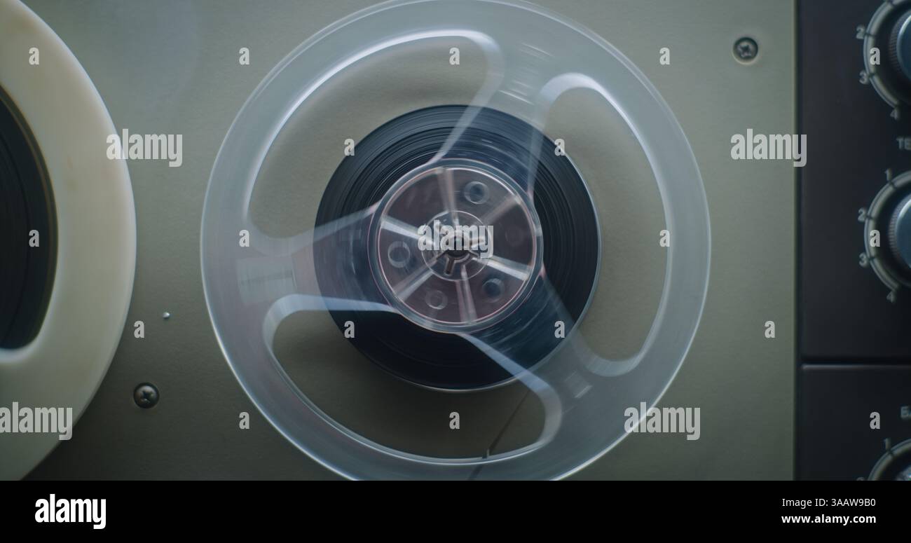 Vintage reel tape recorder spinning hi-res stock photography and images ...