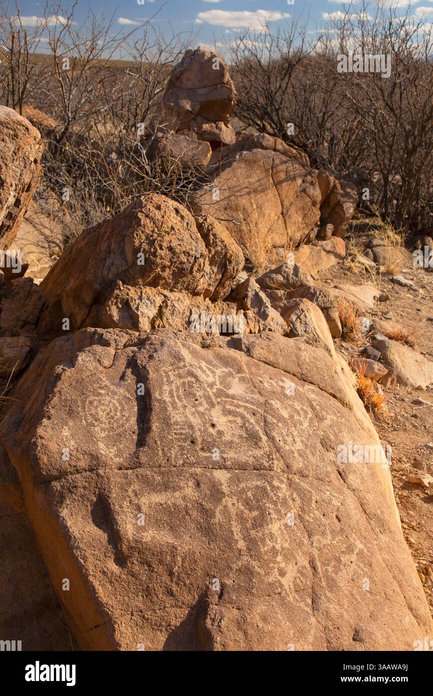 Rock art discovery trail hi-res stock photography and images - Alamy